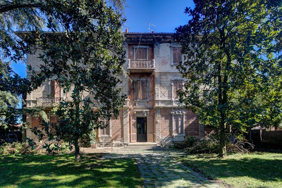 Villa Storica In Vendita A Alessandria, Litta In Litta Parodi, Piedmont ...