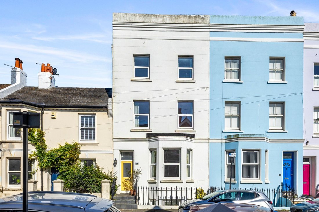 Character Property Brighton In Brighton And Hove, England, United ...