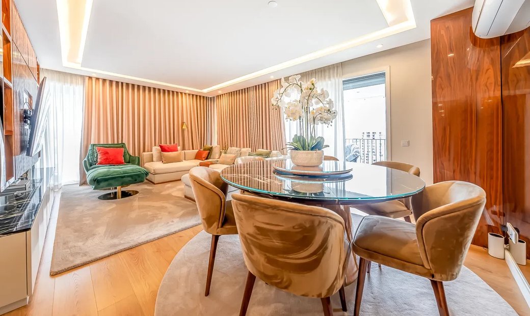T4 In The Lago Altear Development In Lumiar, Portugal For Sale (15479325)