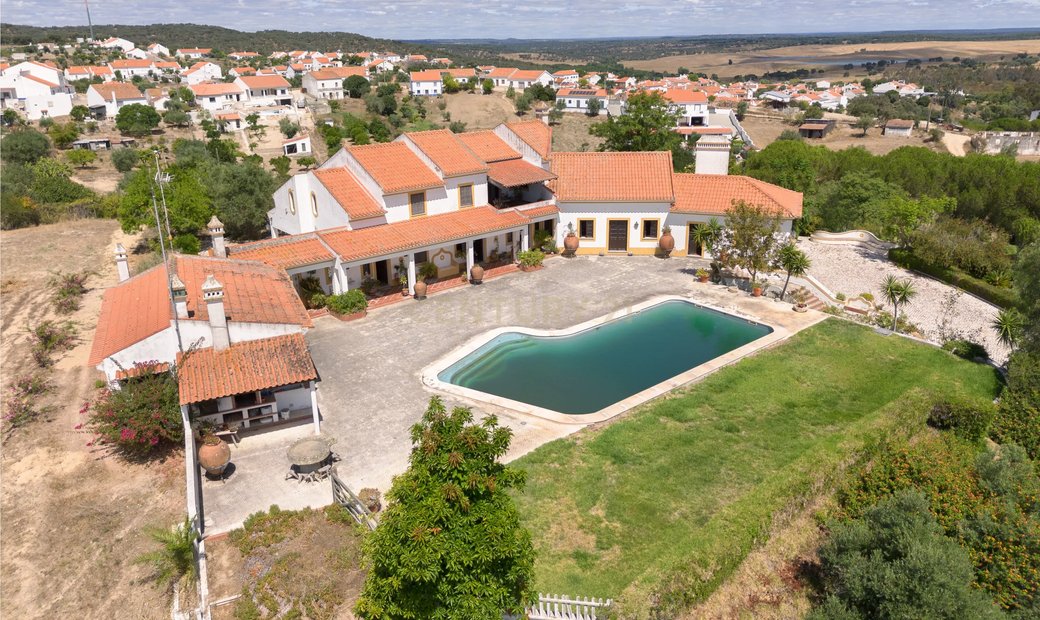 Quinta Em Montemor O Novo In Ciborro, évora District, Portugal For Sale ...