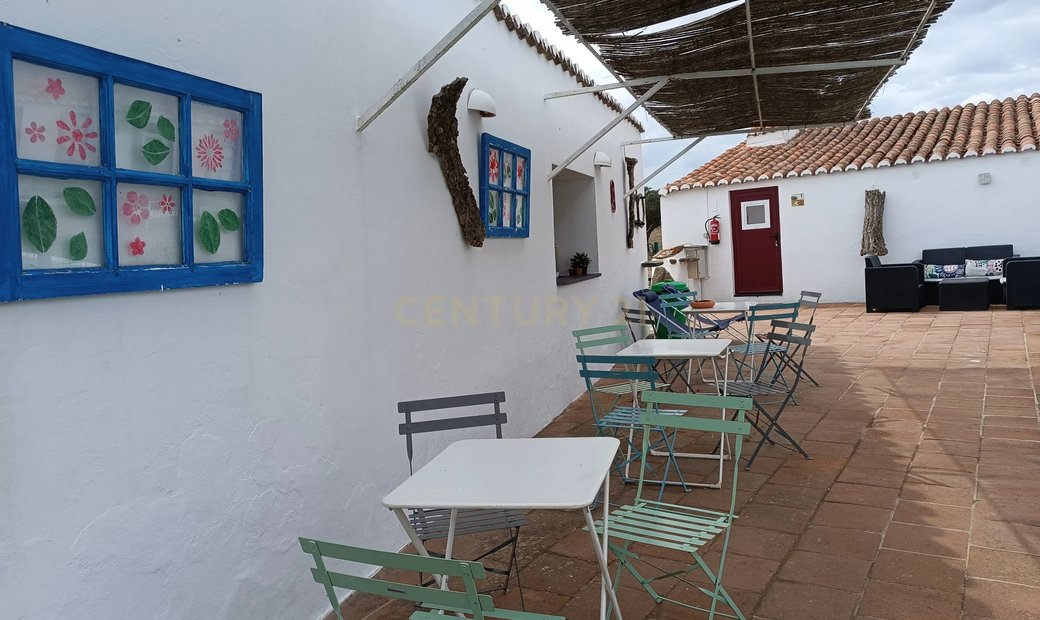 Oásis De Luxo E Natureza No Alto Alentejo In Terrugem E Vila Boim ...