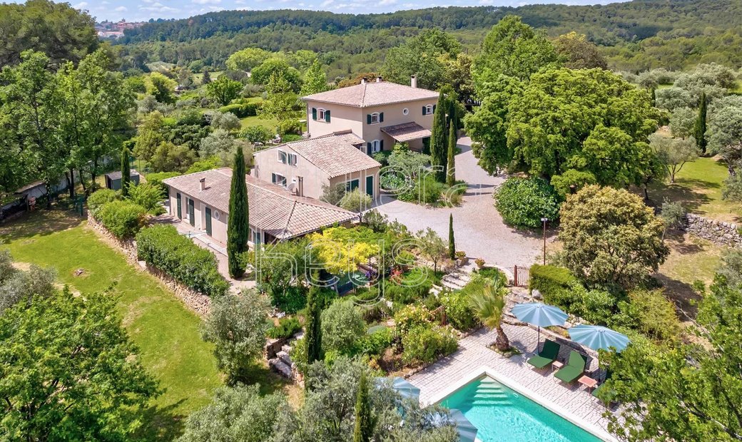 Flayosc, Var : Large Countryside In Flayosc, Provence Alpes Côte D'azur ...