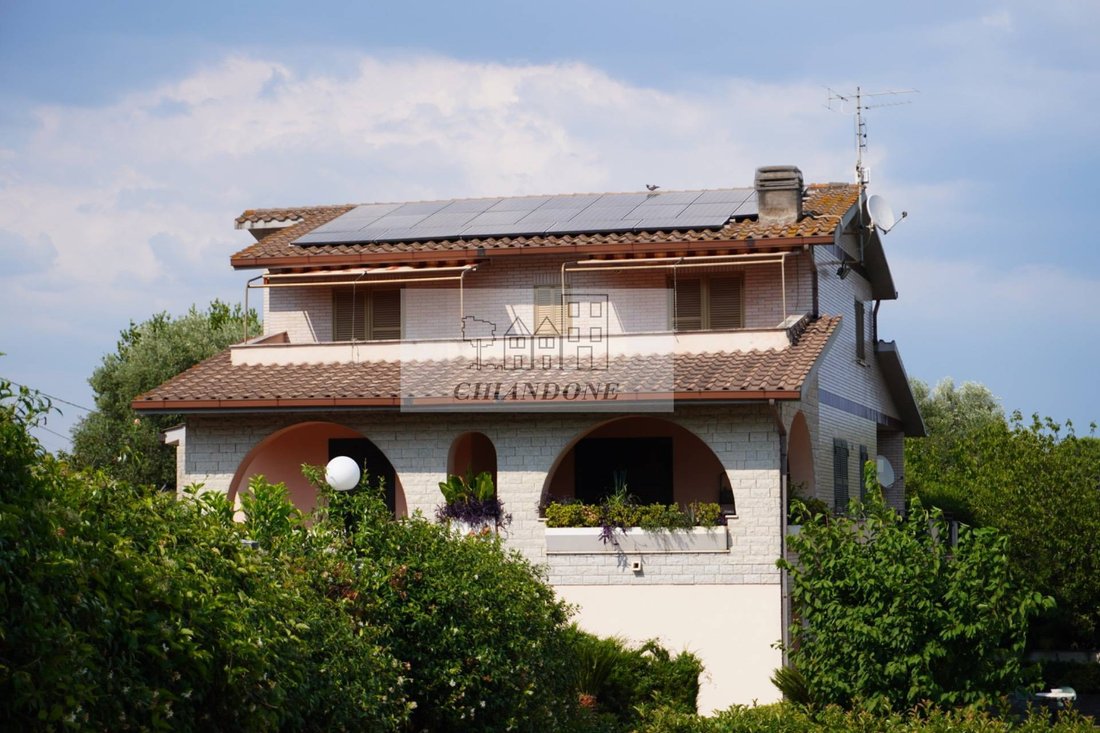 Villa Zum Verkauf In Morlupo In Latium, Italien Zu Verkaufen (15538528)