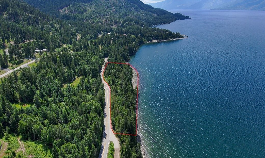 Kootenay Lake Waterfront Paradise In Boswell, British Columbia, Canada ...
