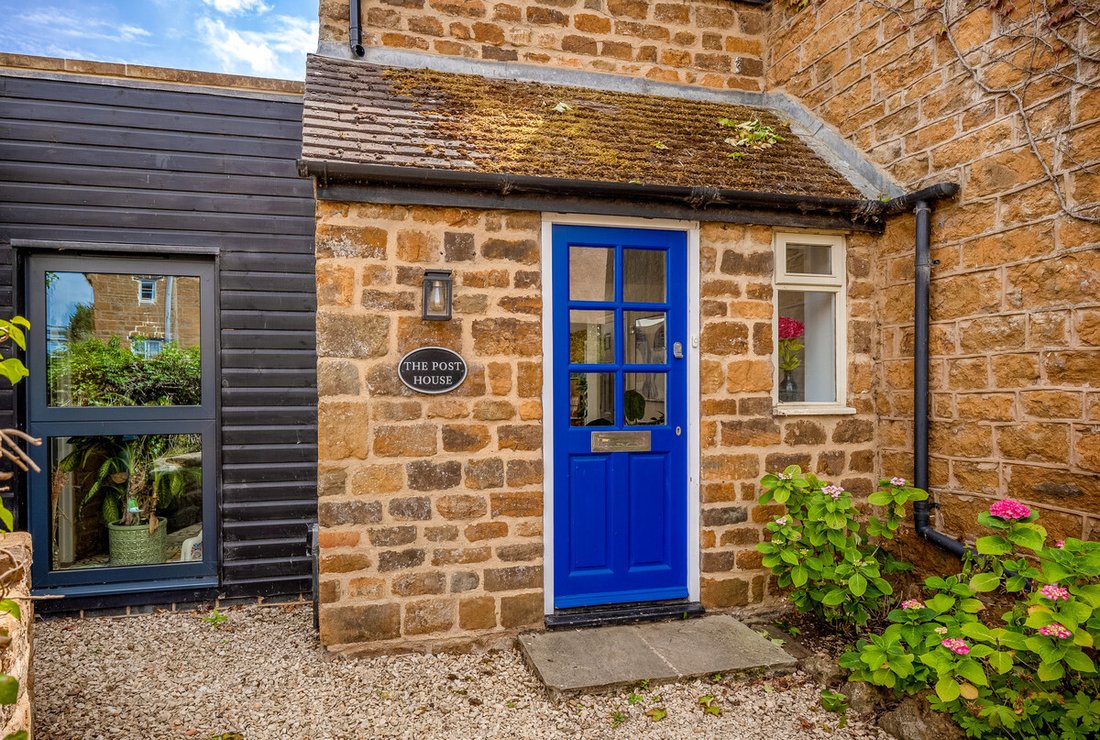 7 Bedroom Detached House For Sale In In Fenny Compton, England, United ...