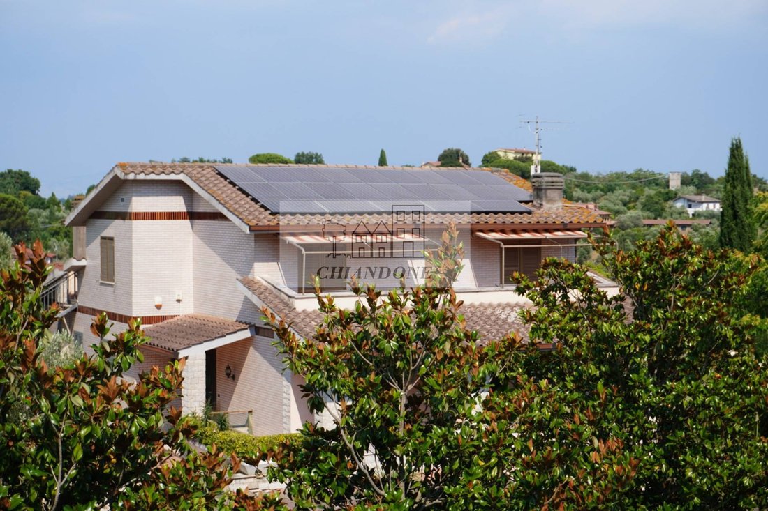 Villa Zum Verkauf In Morlupo In Latium, Italien Zu Verkaufen (15538528)