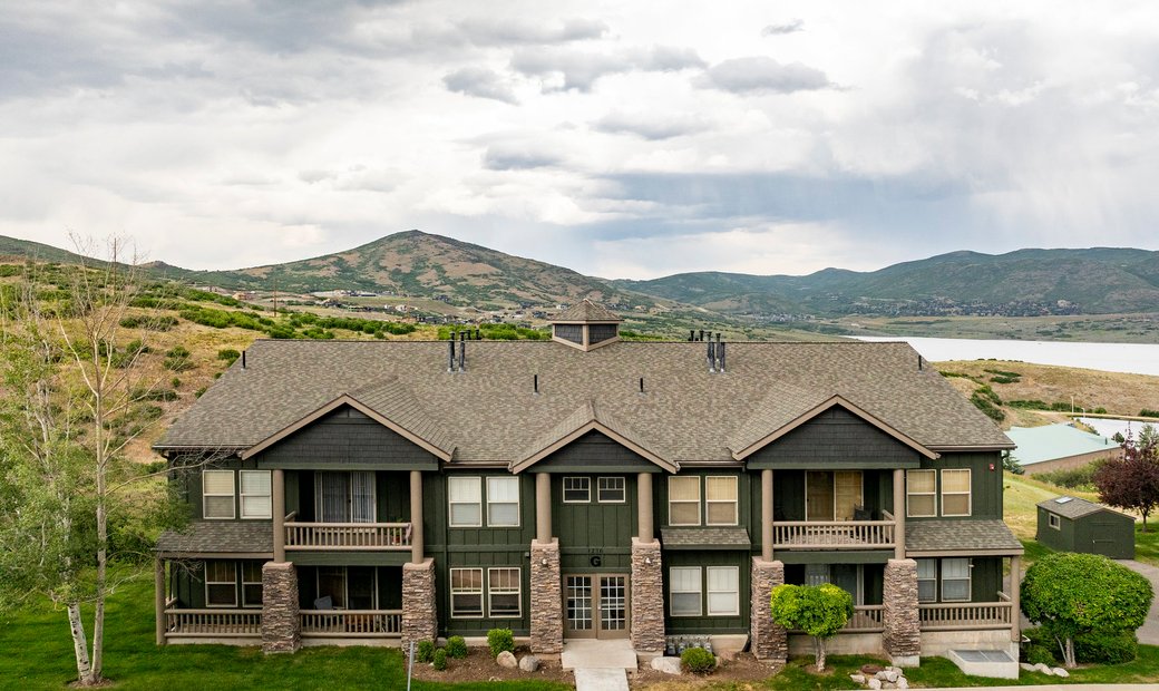 Condominio En Fox Bay En El Nivel Principal En Heber City, Utah, Estados Unidos En Venta (15888835)