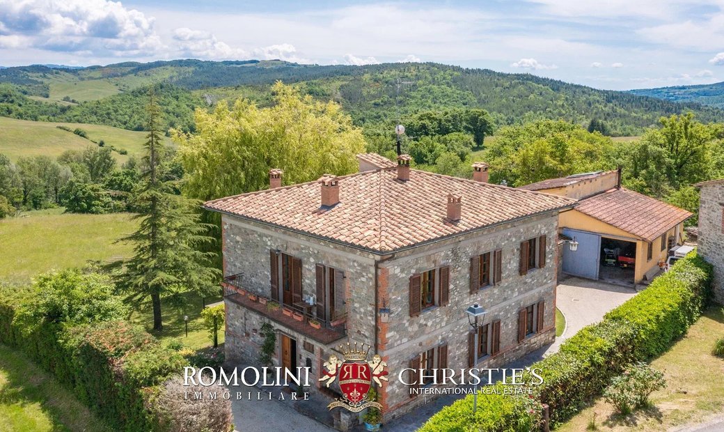 Country House With Natural Spring For In Caprese Michelangelo, Tuscany ...