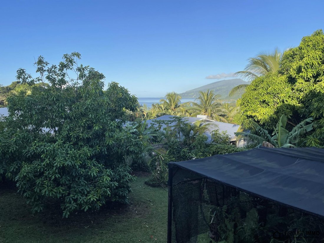 Taravao House In Windward Islands, French Polynesia For Sale (15904101)