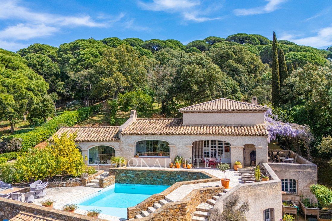 A Haven Of Peace With A In La Croix Valmer, Provence Alpes Côte D'azur ...