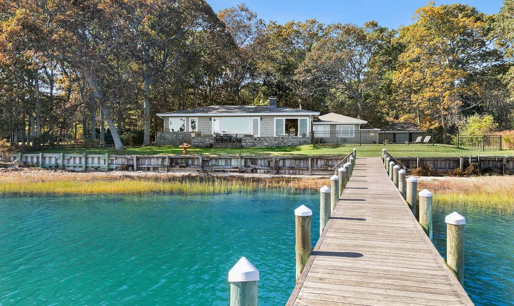 Residential In Shelter In Shelter Island Heights, New York, United ...
