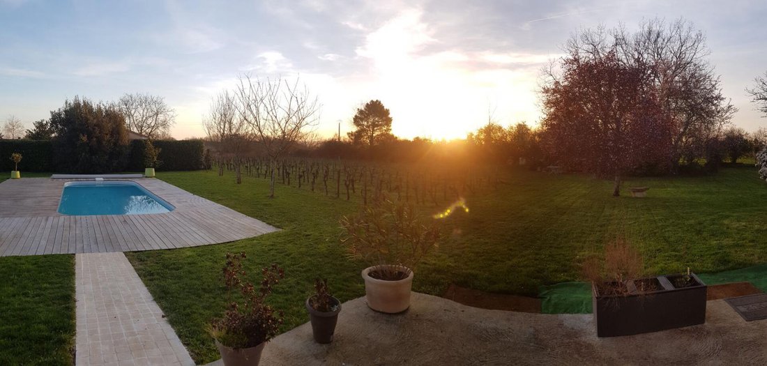 Beautiful Fully Renovated Stone In Saint émilion, Nouvelle Aquitaine ...