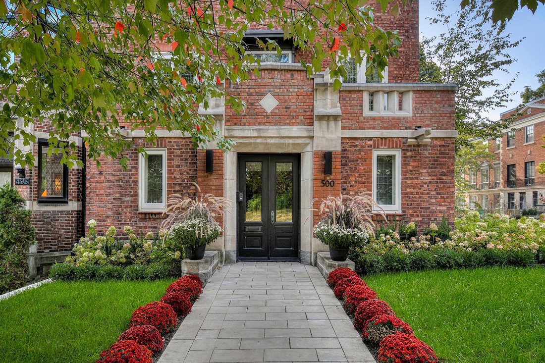 Westmount, Québec In Westmount, Quebec, Canada For Sale (15625157)