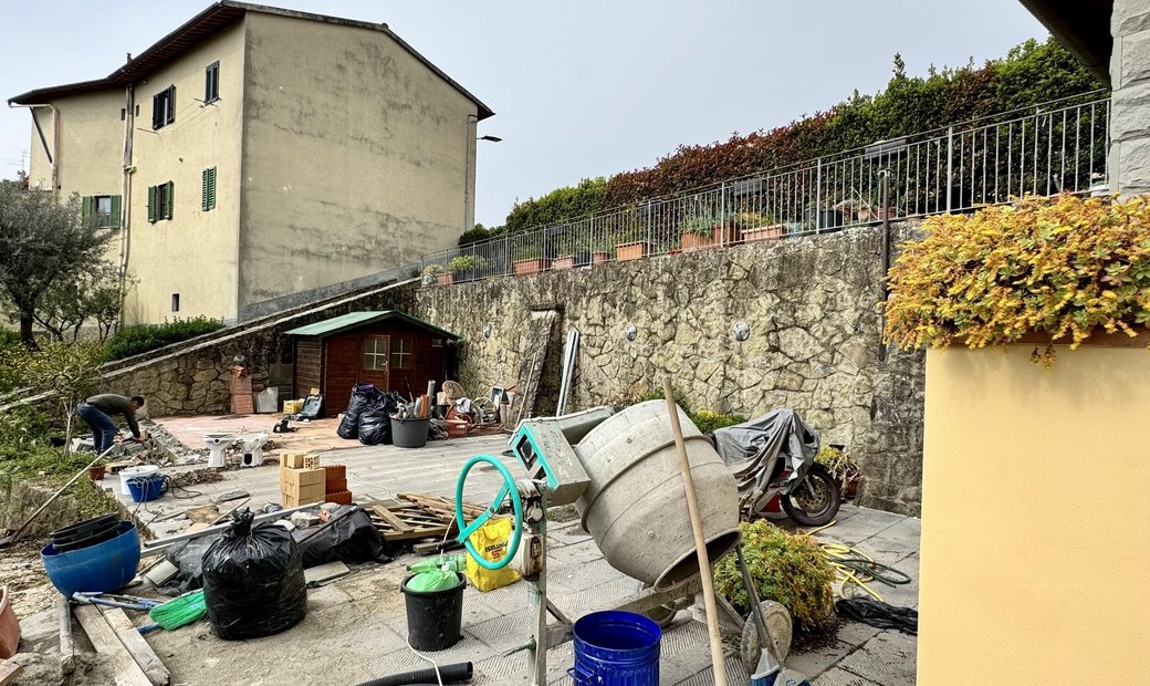 Villa On Via Bolognese In Florence, Tuscany, Italy For Sale (15907868)