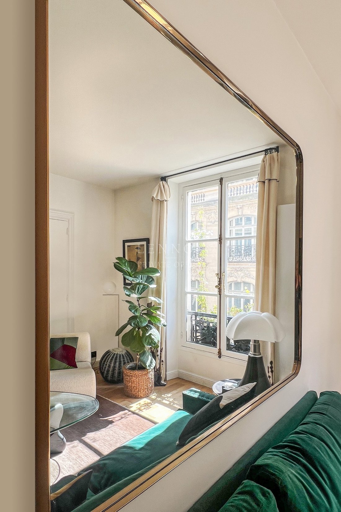 4th Floor Rue Saint Honoré Prime Parisian In Paris, île De France ...