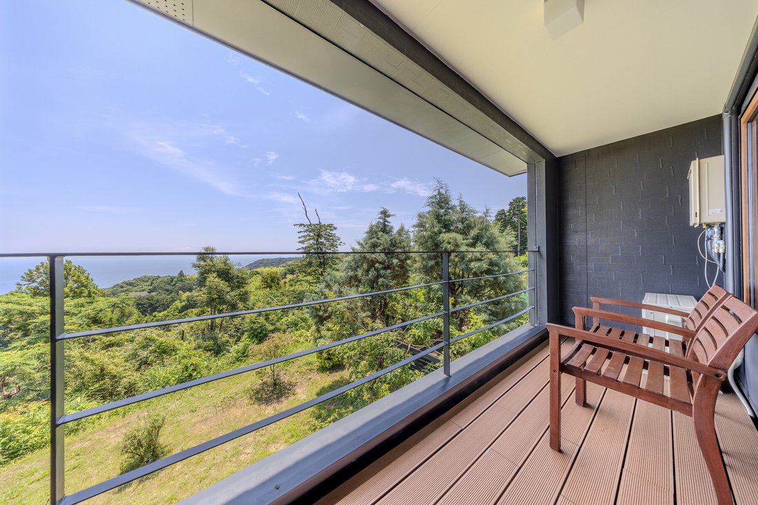 Izu Kogen Resort Condominium In Itō, Shizuoka, Japan For Sale (15842775)