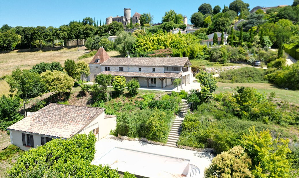 Beautiful Family Home With Breathtaking In Duras, Nouvelle Aquitaine ...