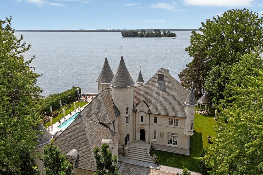 Dorval, Montréal In Dorval, Quebec, Canada For Sale (15924853)