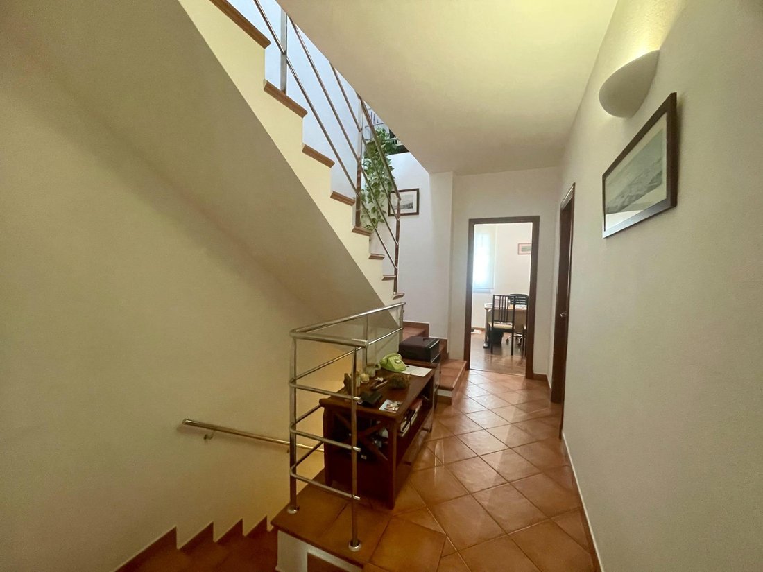 Mahon House In Mao, Balearic Islands, Spain For Sale (15921382)