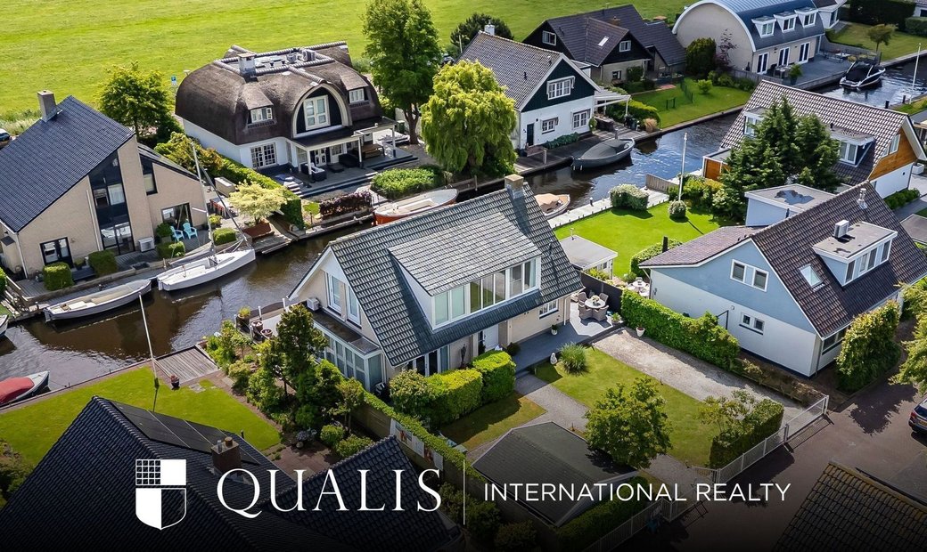 Kaag Villa In Kaag, South Holland, Netherlands For Sale (15932185)