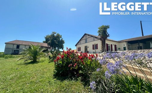 Luxury farm ranches with terrace for sale in Projan, Occitanie, France ...