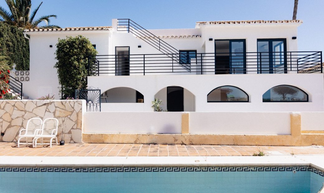 Stylish 5 Bedroom Villa With Sea Views – Ideal In Benalmadena ...
