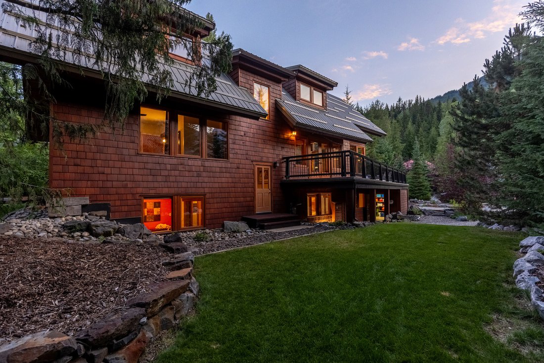 Architectural Masterpiece In Fernie, British Columbia, Canada For Sale ...