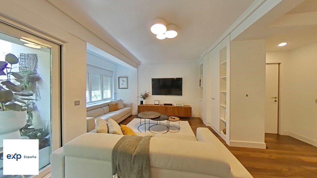 Apartment On Hermosilla Street In Barrio Salamanca, Madrid, Spain For ...