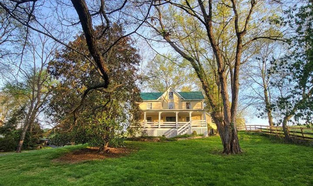 Residential Delaplane In Marshall, Virginia, United States For Sale ...