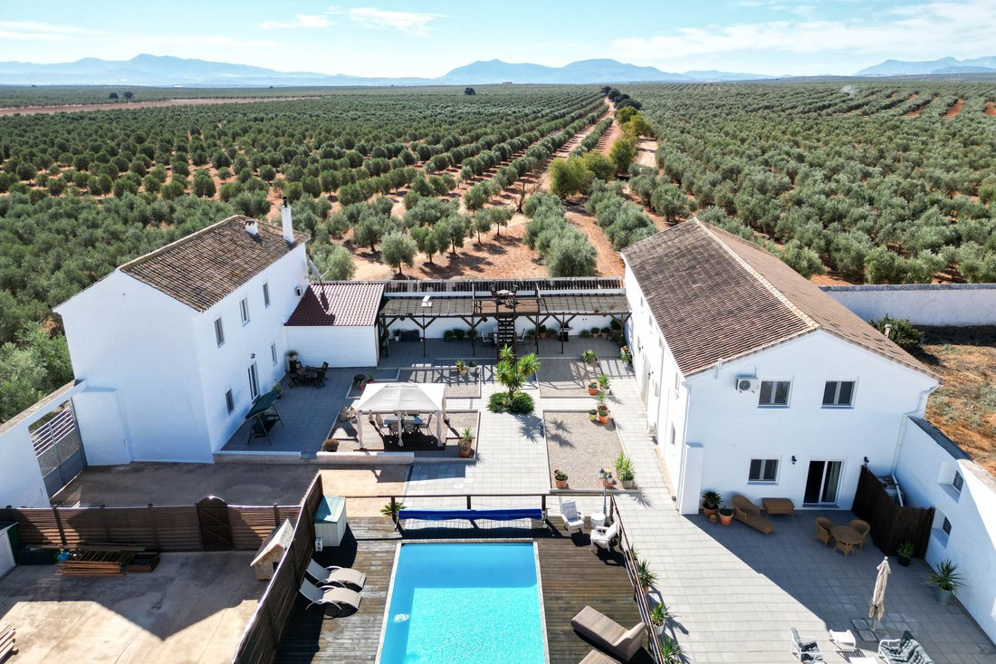 Villa In Antequera, Andalusia, Spain For Sale (15941397)