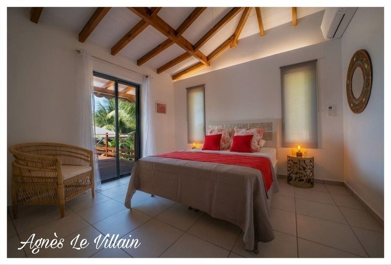 Complexe Touristique De Luxe Avec Vue Sur La Mer Dans Sainte Rose ...