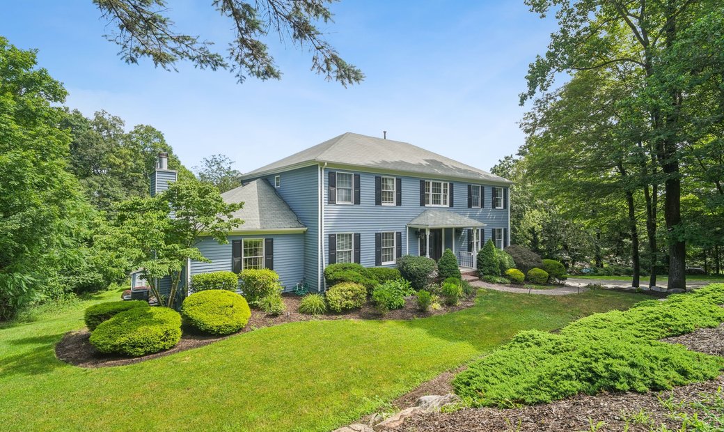 4 Hidden Acres Drive In Kinnelon, New Jersey, United States For Sale ...