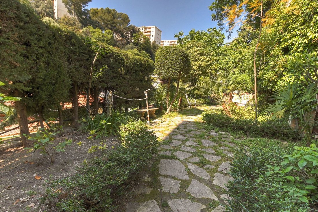 Nice Chambrun Maison Niçoise à Rénover, 215 M² Et Dépendance De In Nice ...