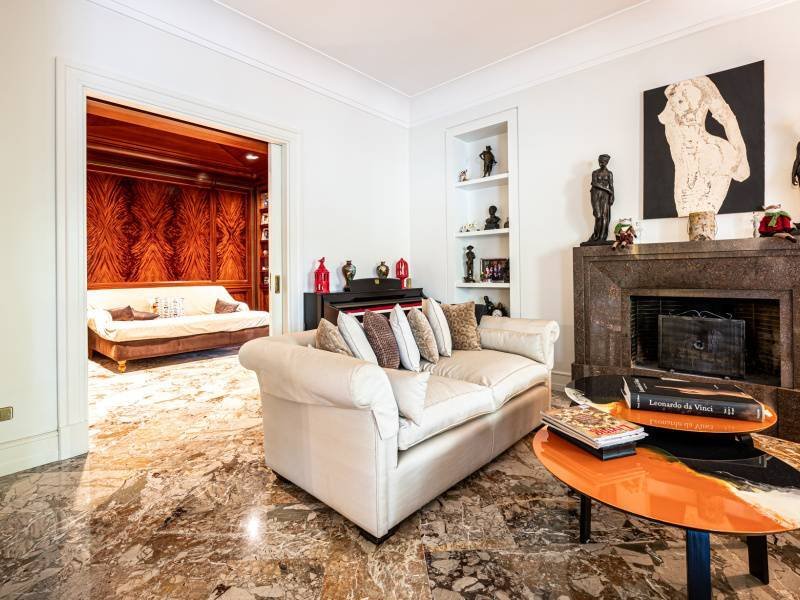 Apartment For Sale On Via Moena, Cortina D'ampezzo In Rome, Lazio ...