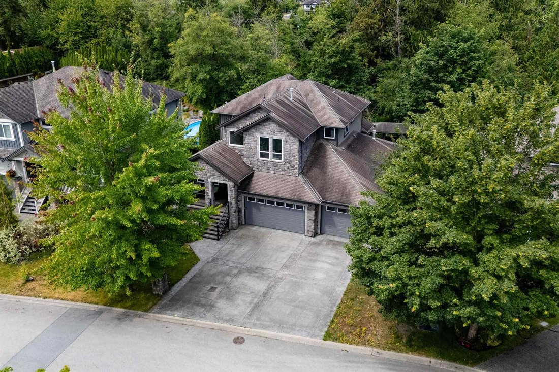 Amazing Resort Living Style Home In In Maple Ridge, British Columbia ...