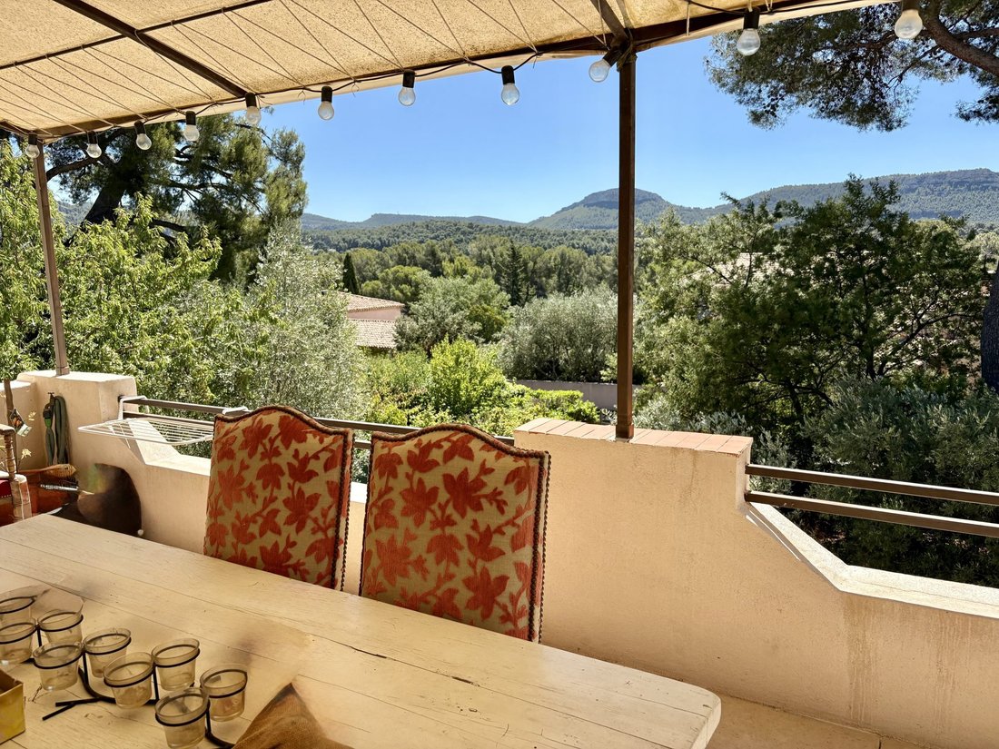 Cassis Individuelle In Cassis, Provence Alpes Côte D'azur, France For Sale (15945431)