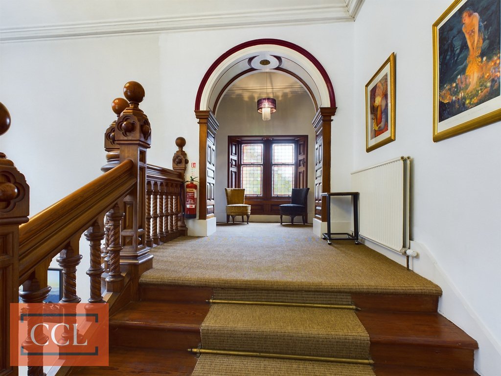 Le Ccl A Le Plaisir De Présenter Cluny Bank, Dans Forres, écosse, Royaume Uni à Vendre (15946293)