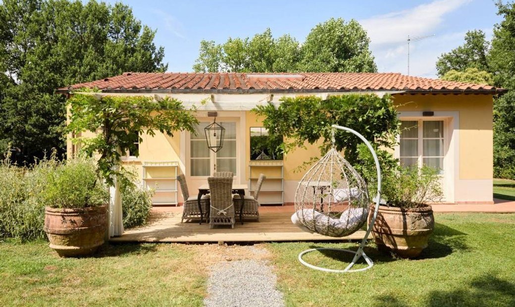Single Villa With A 6000 Square Meters Park In Lucca, Tuscany, Italy ...