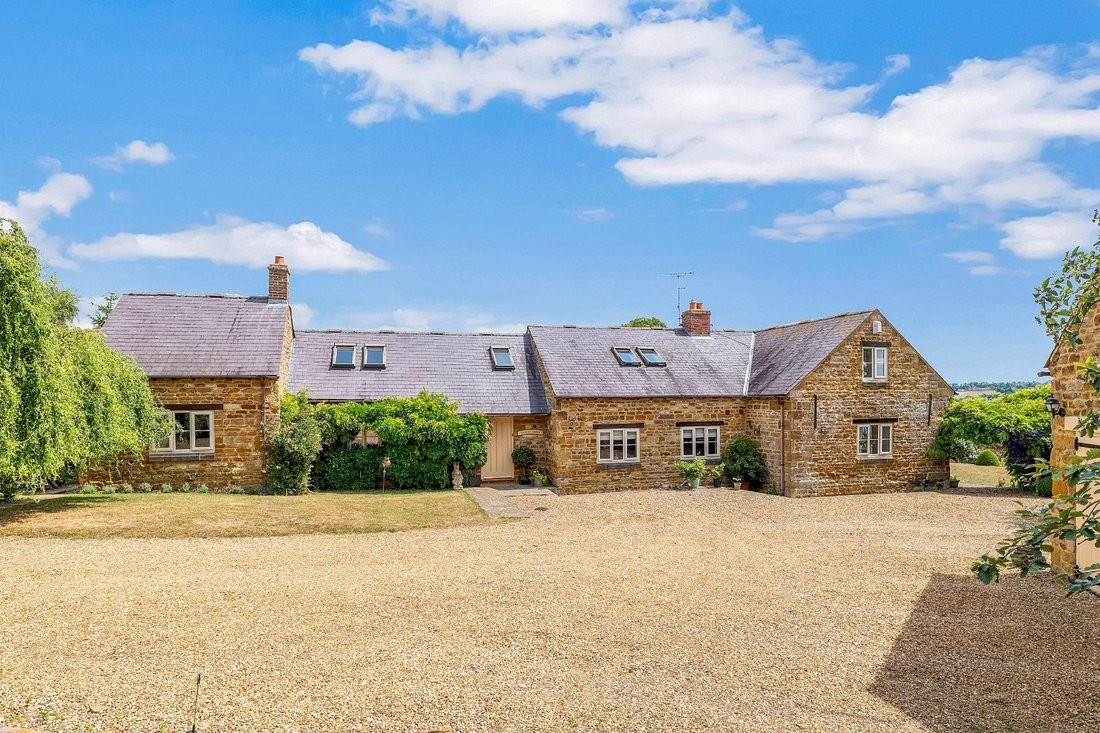 House, Main Street, In Bringhurst, England, Vereinigtes Königreich Zu ...