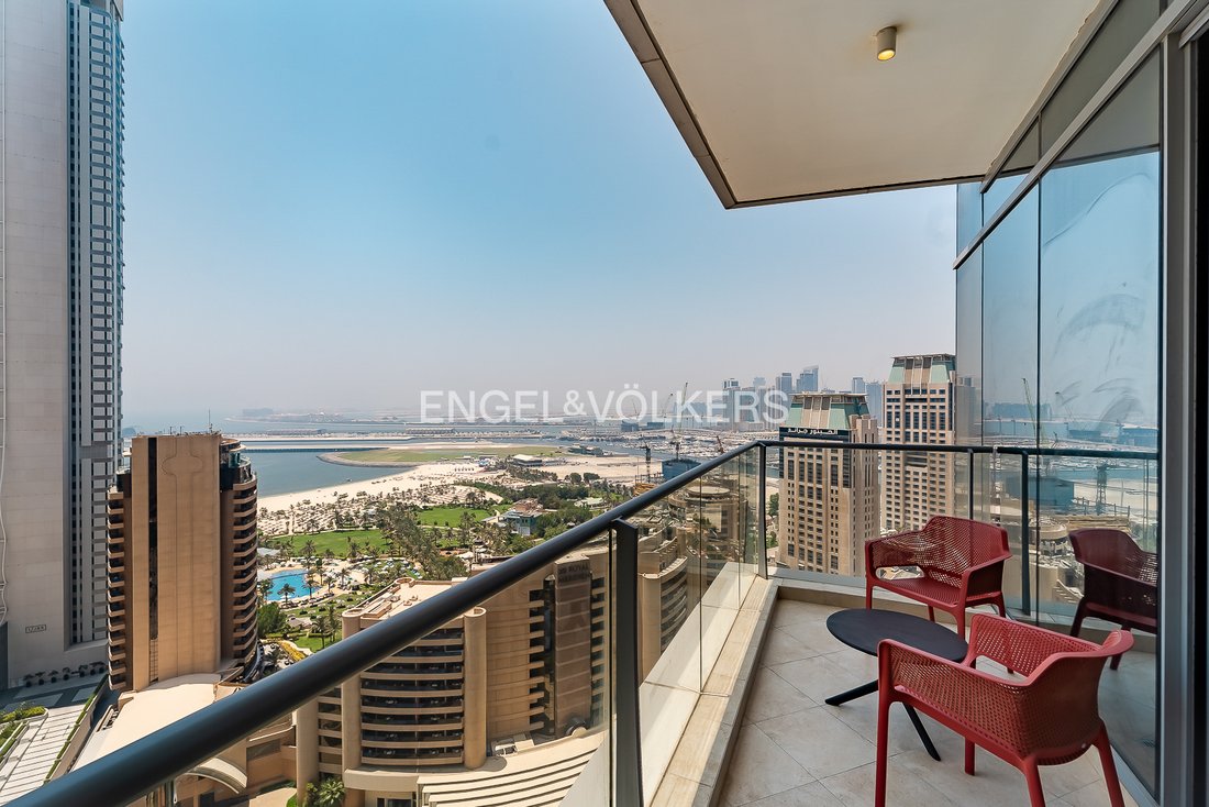 Ocean Views | Renovated | Spacious Layout In Dubai, Dubai, United Arab ...