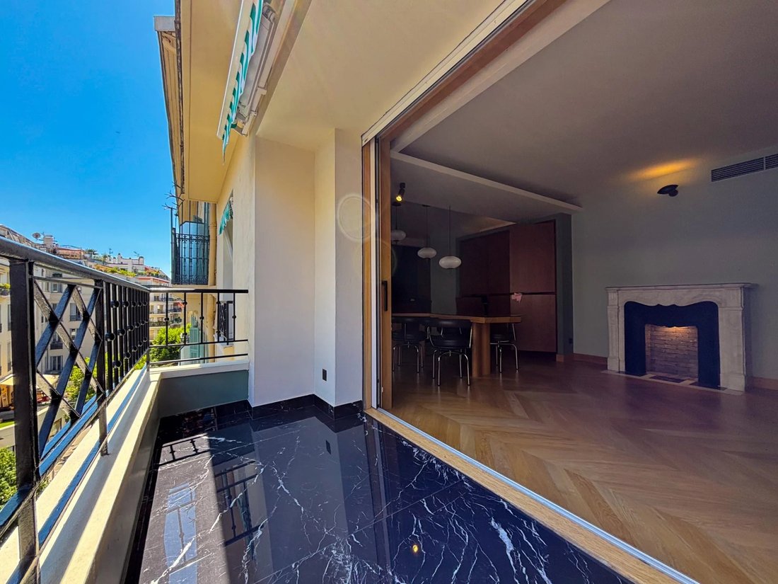 Luxury 2 Bedroom Apartment Nice In Nice, Provence Alpes Côte D'azur ...