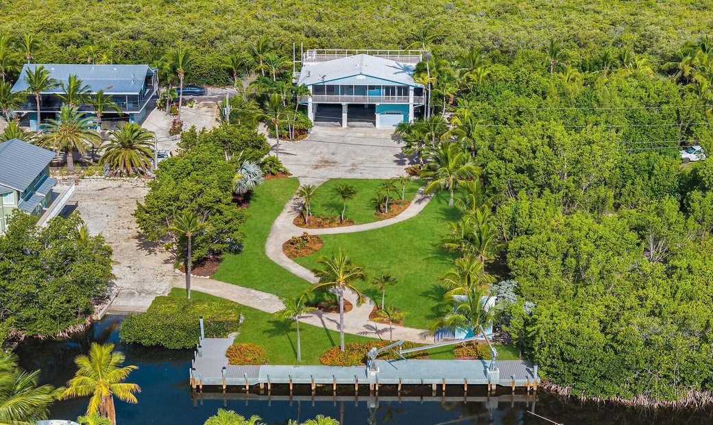 Waterfront Keys Oasis With Breezy In Key Largo, Florida, United States ...