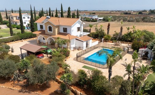 Luxe villas avec terrasse à vendre en Frenaros, District de Famagouste ...