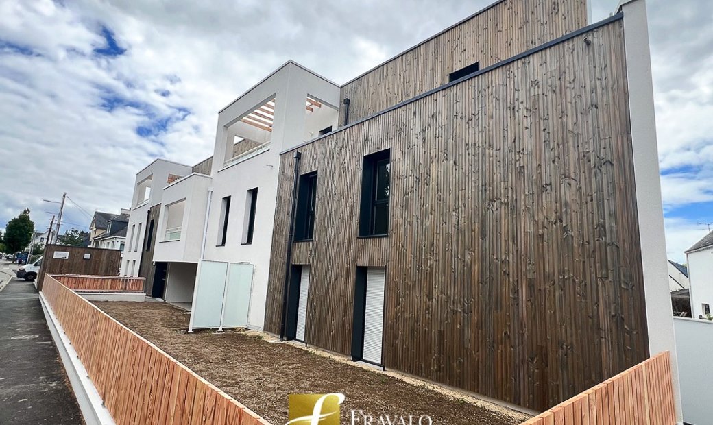 Vannes West – T4 With Garden And Double Garage In Vannes, Brittany, France For Sale (15963727)