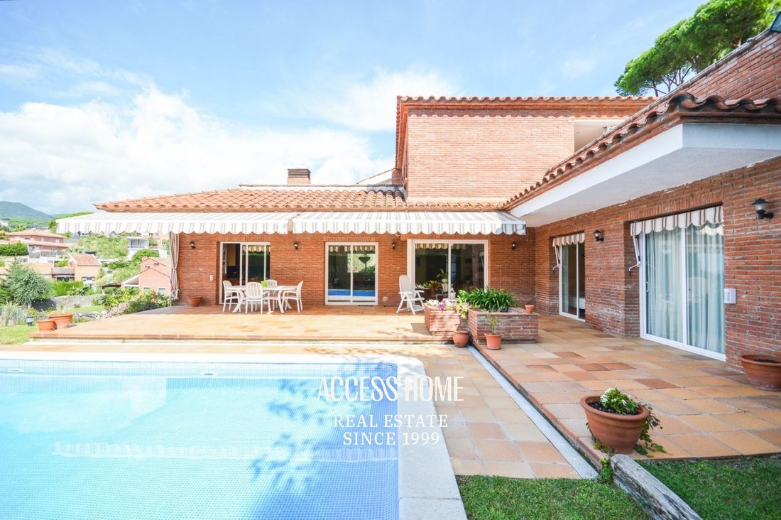 Caldes D'estrac Detached House In Caldes D'estrac, Catalonia, Spain For ...