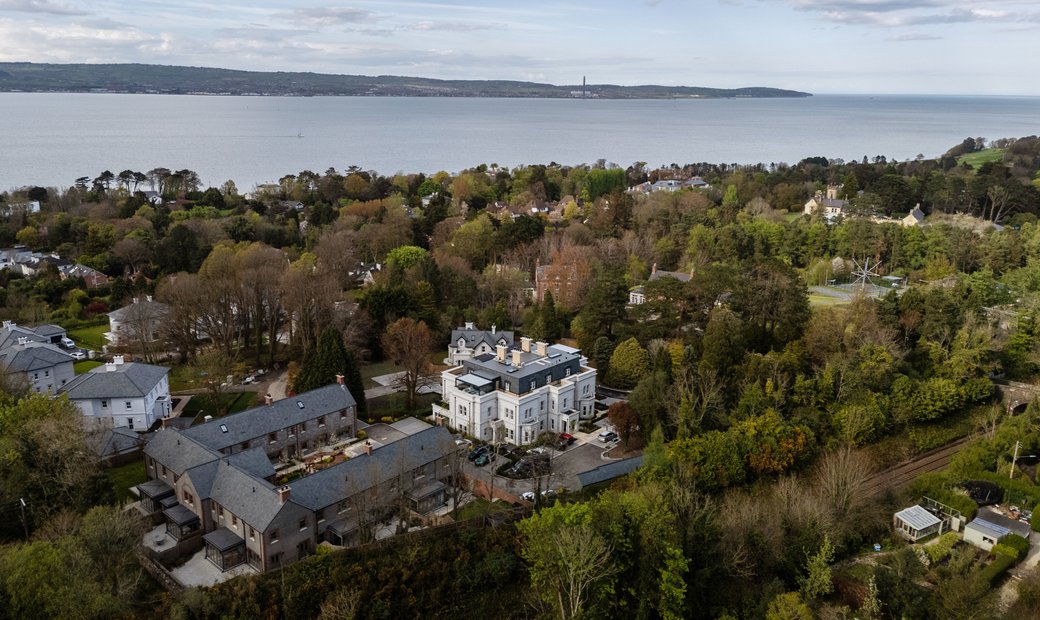 Appartement Penthouse 18 The Mansion House Dans Cultra, Ireland à ...