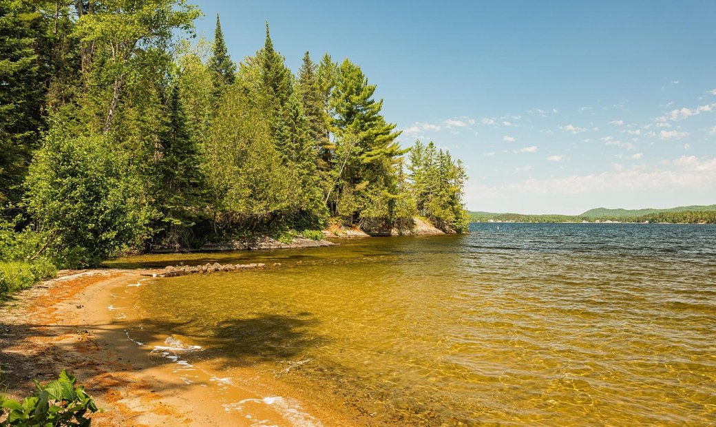 Breathtaking Peninsula Estate With Expansive In Lac Des Plages, Quebec ...