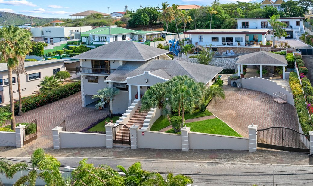 Timeless Luxury In The Heart Of Jan Thiel In Jan Thiel, Curaçao ...