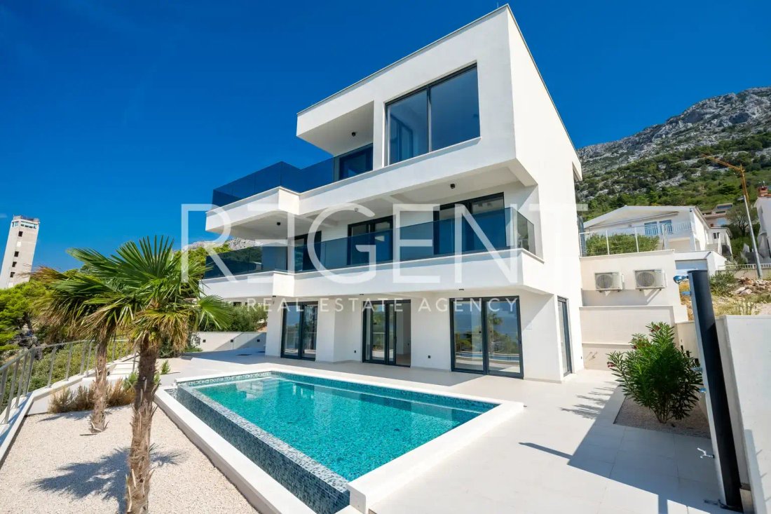 Makarska, Brela Luxury Villa With In Brela, Split Dalmatia County ...