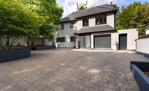 Viviendas de lujo con terraza en venta en Kenley, Inglaterra, Reino ...